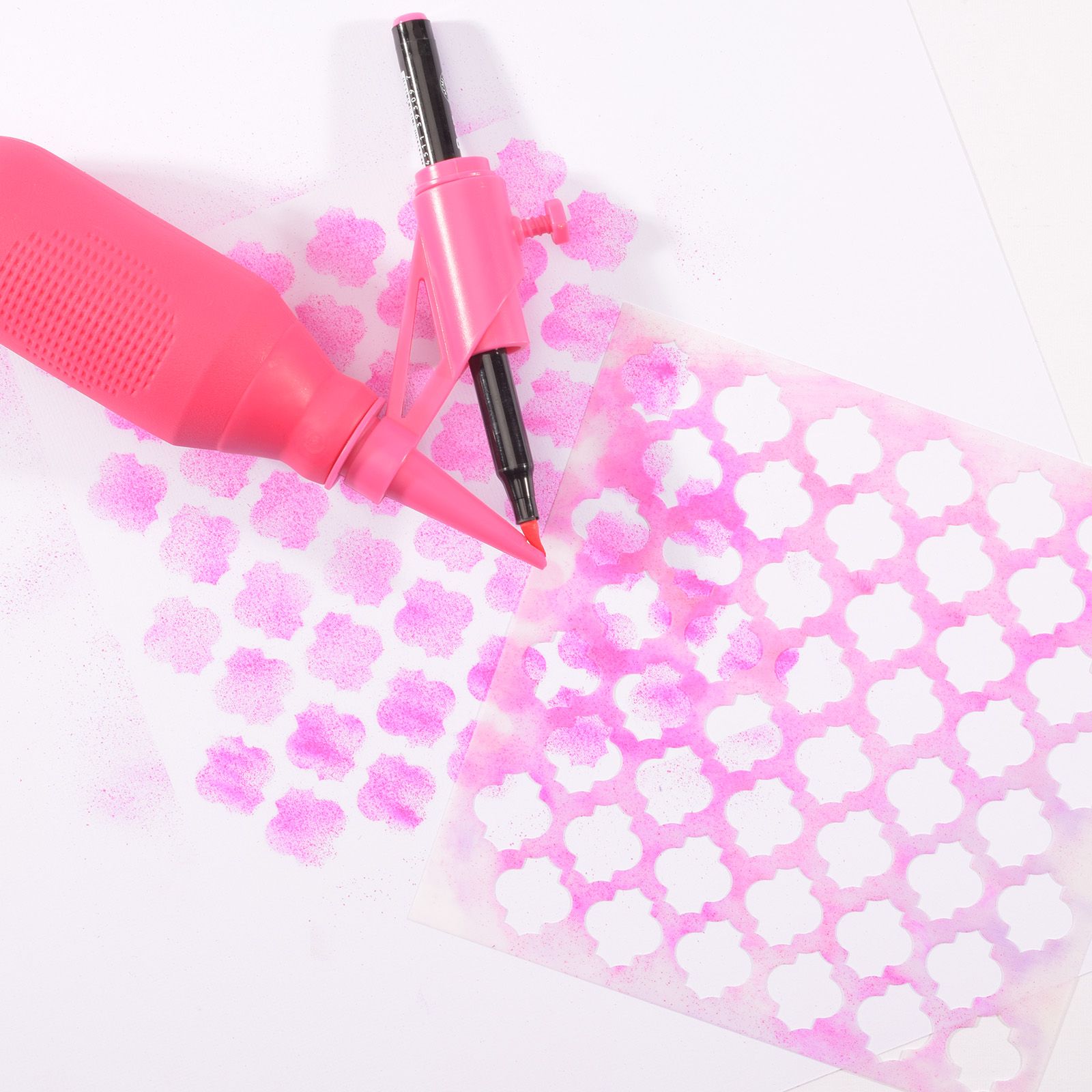 Vaessen Creative • Marker airbrush