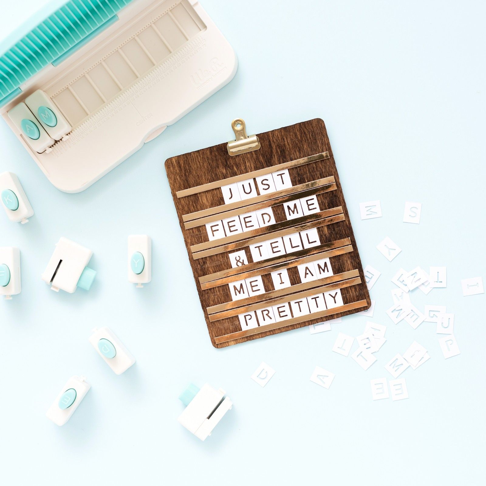 WRMK Word Punch Board Uppercase | Vaessen Creative