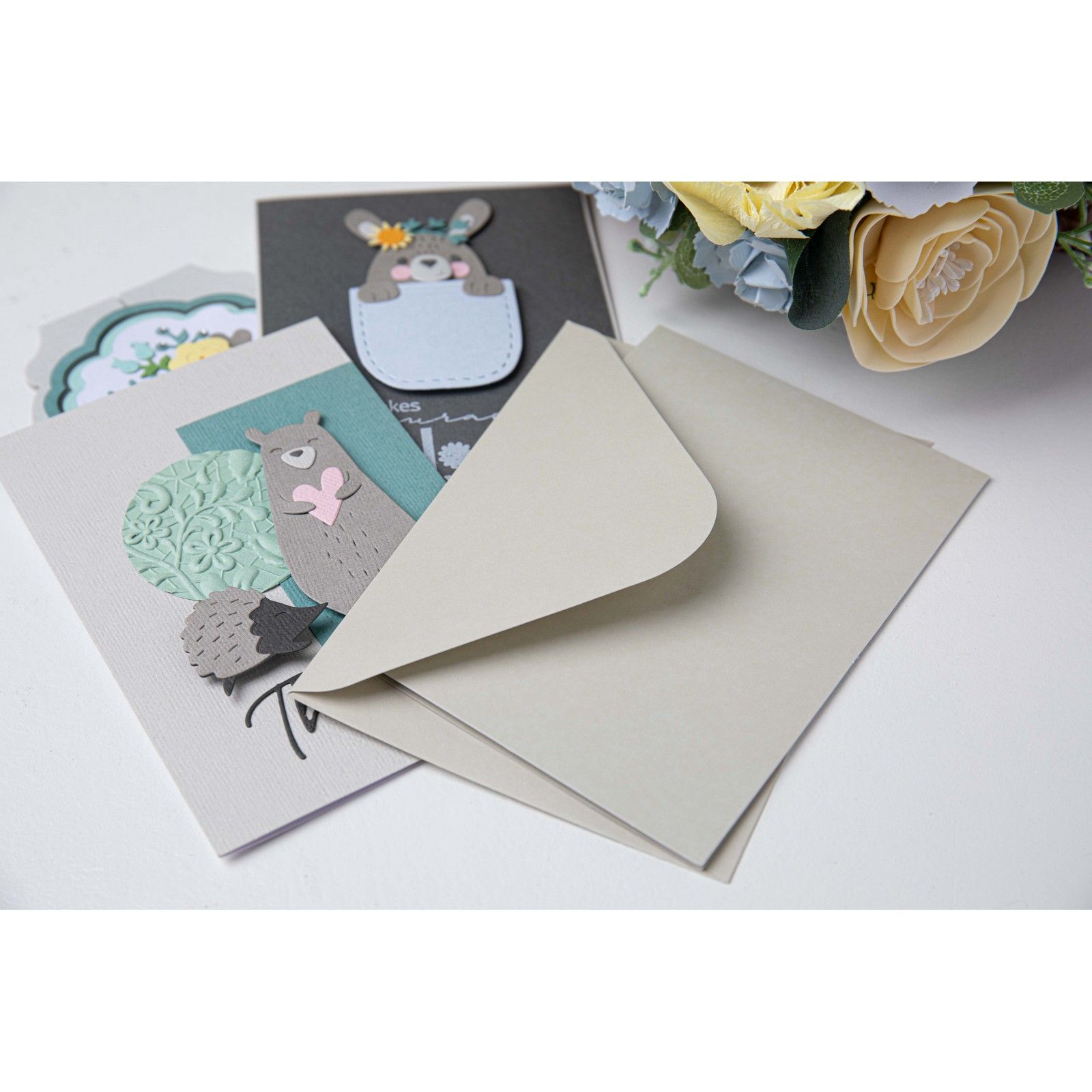 Sizzix • Surfacez Card & Envelope Pack A6 Pebble Wash, 10PK