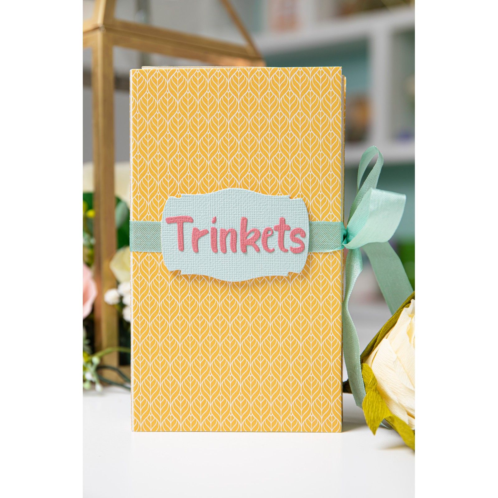 Sizzix • ScoreBoards XL Die Skinny Mini Book Box