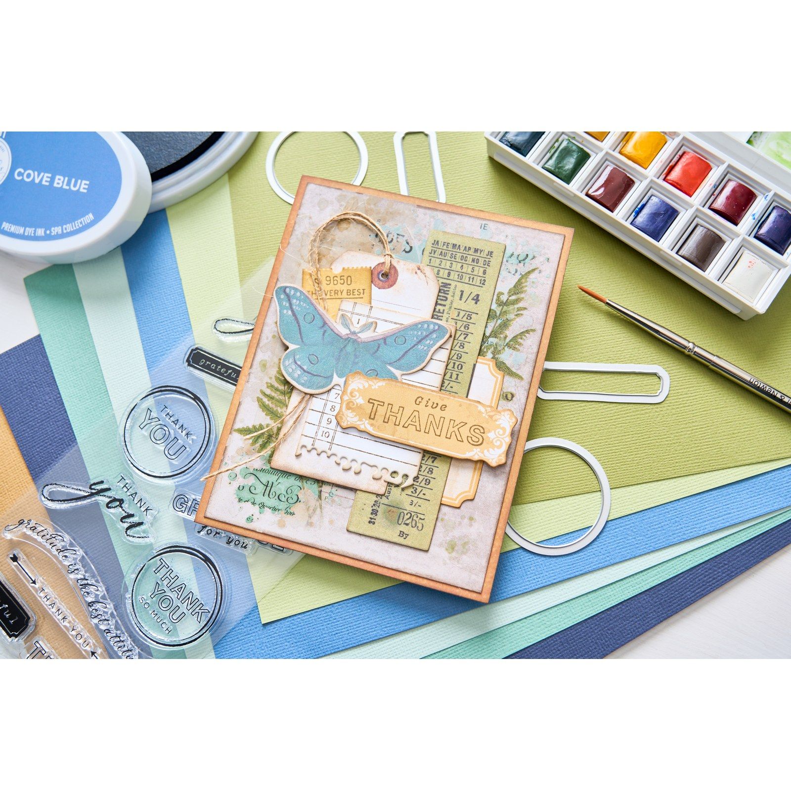Sizzix • Essentials Clear Stamp Set A5 with Framelits Die Forever ...