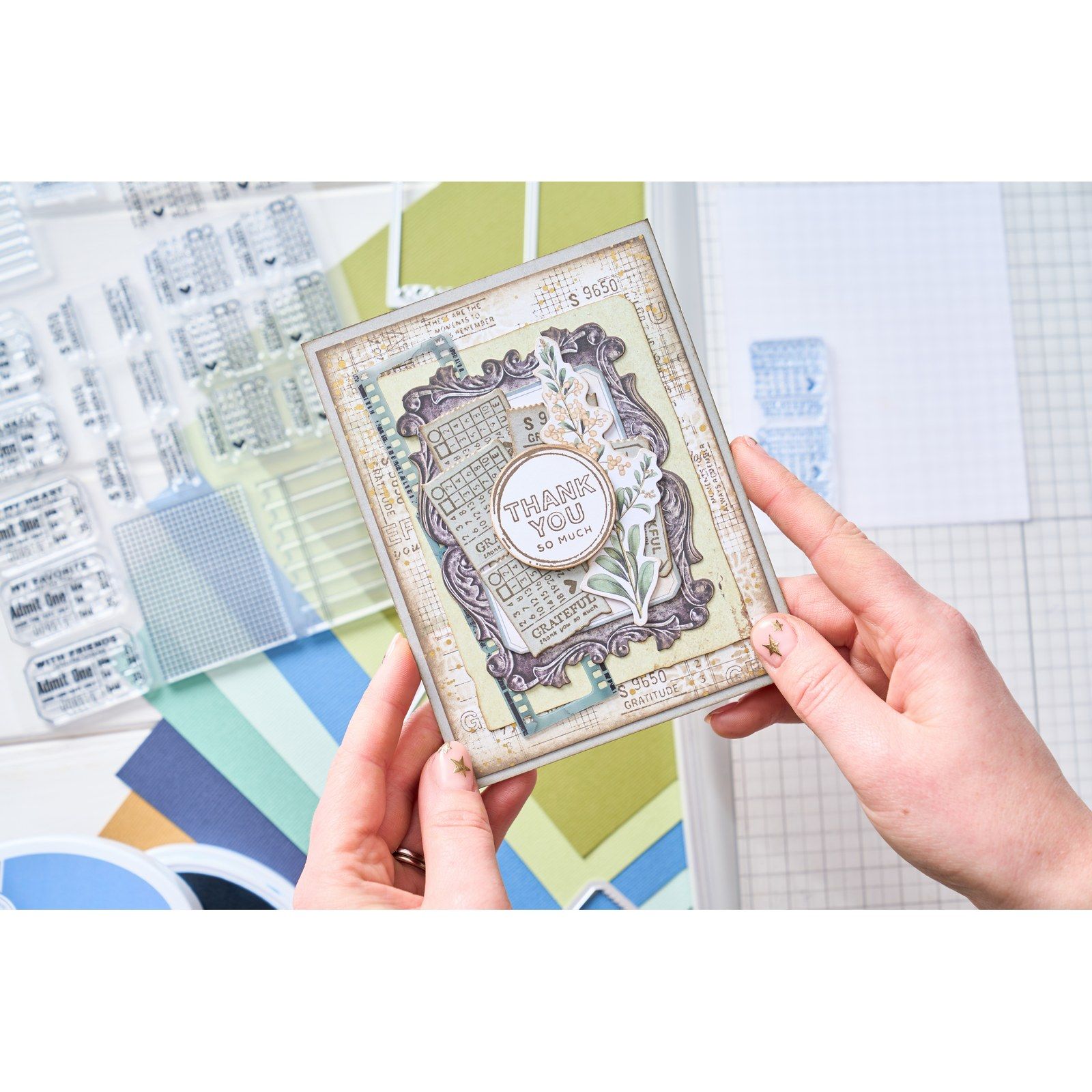 Sizzix • Essentials Clear Stamp Set A5 with Framelits Die Forever ...
