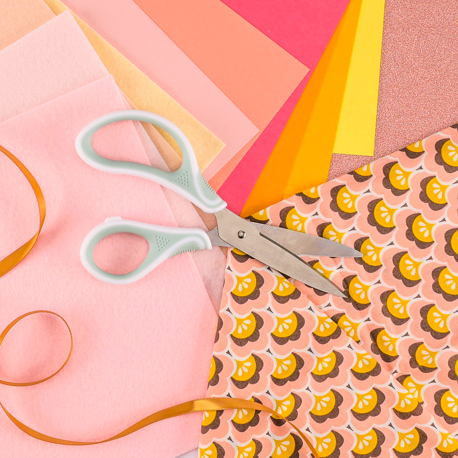 Left-Handed Craft Scissors | Vaessen Creative