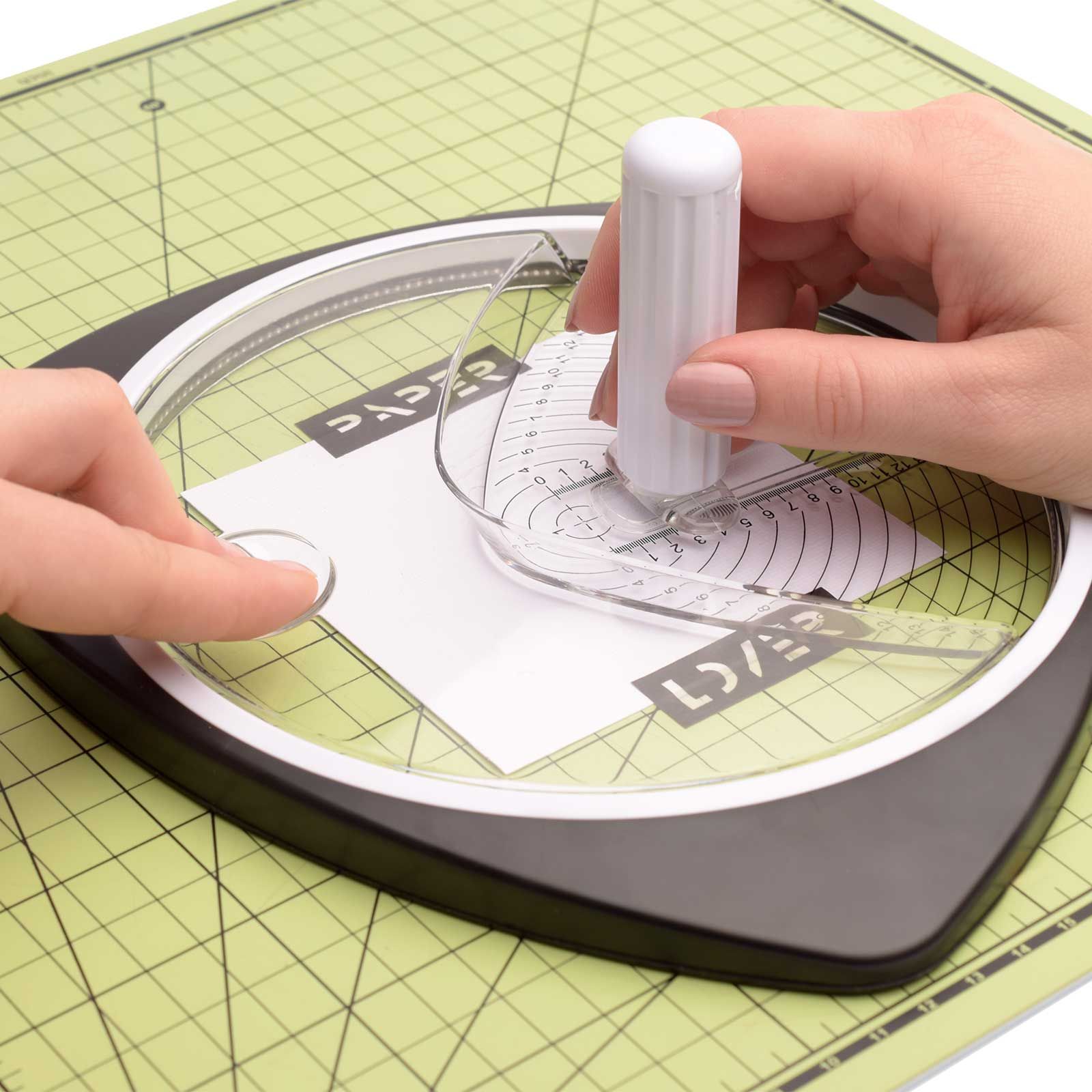 Paperfuel • Cirkelsnijder Ø15cm incl. 3 Reservemesjes Zwart